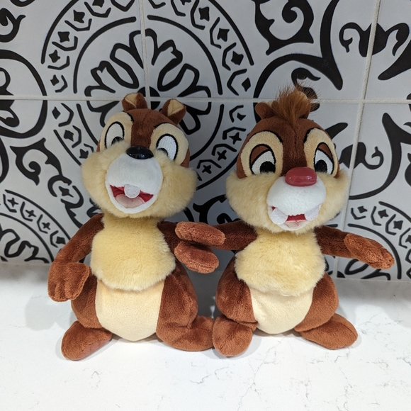 Disney | Toys | Disney Parks Chip And Dale 9 Plush Set Of 2 Chipmunks ...